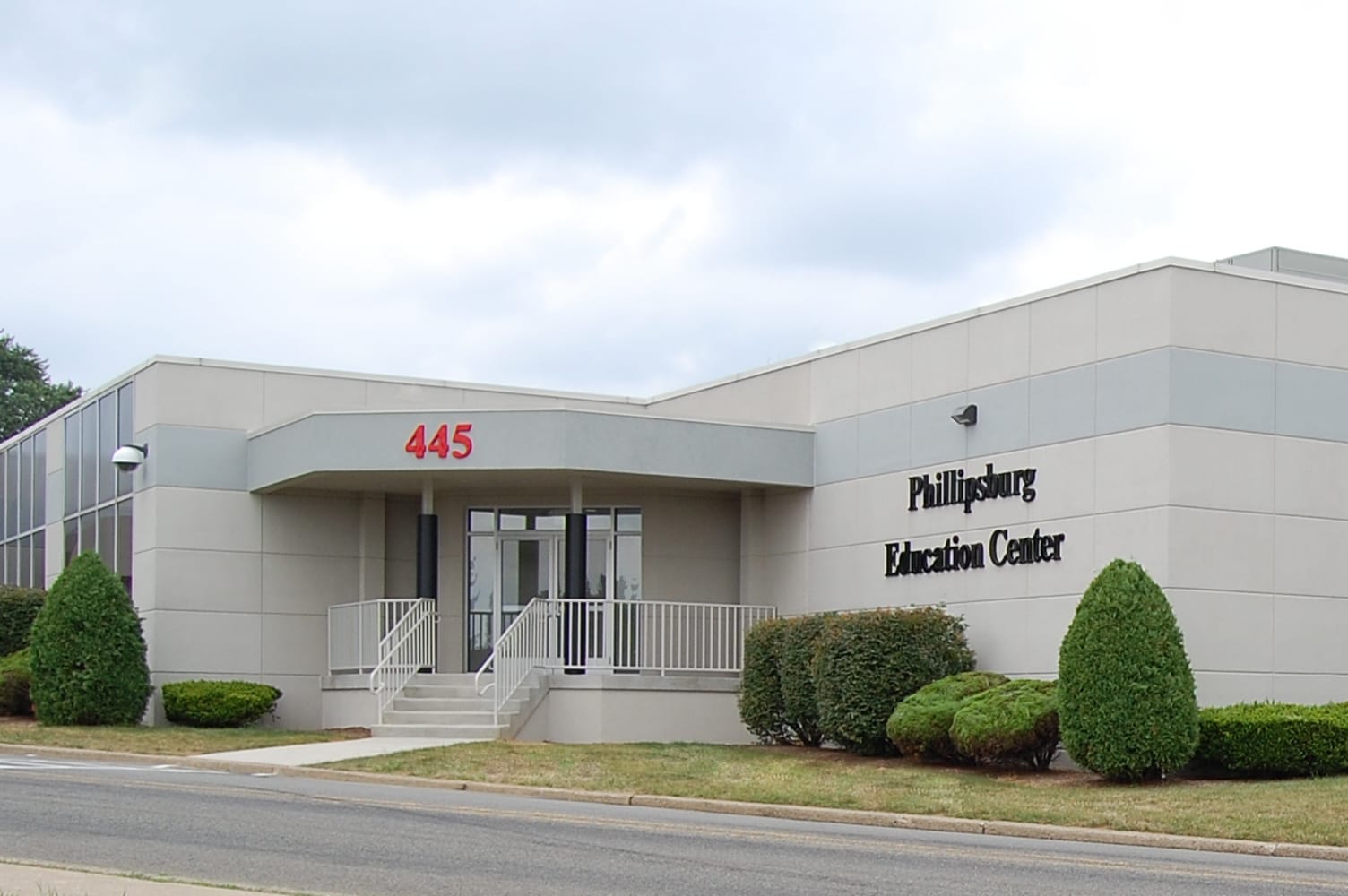 Phillipsburg Education Center - Warren County Community College